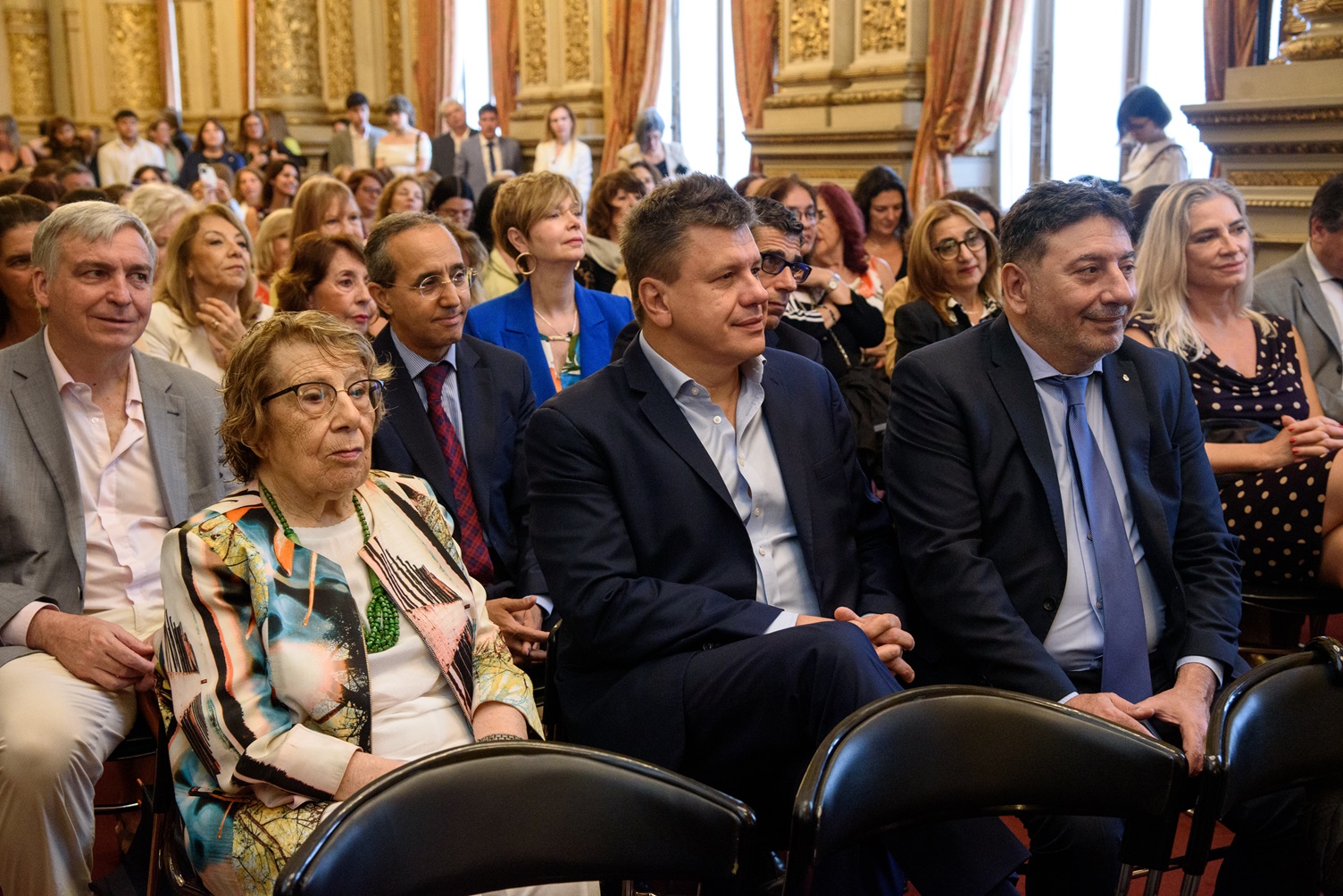 Celebramos los 30 años de AMJA en el Teatro Colón. - Asociación de ...