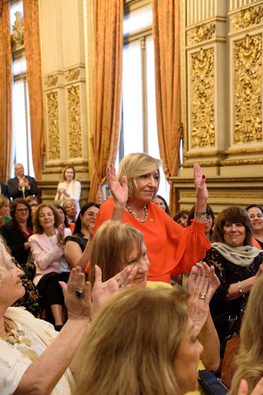 Celebramos los 30 años de AMJA en el Teatro Colón. - Asociación de ...